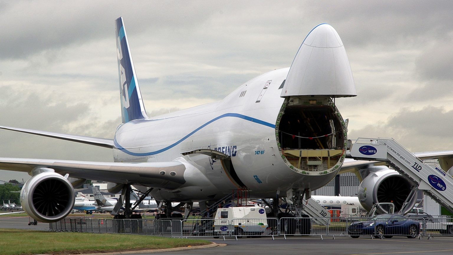 Air Cargo Charter - Air Cargo Australia | CargoMaster®